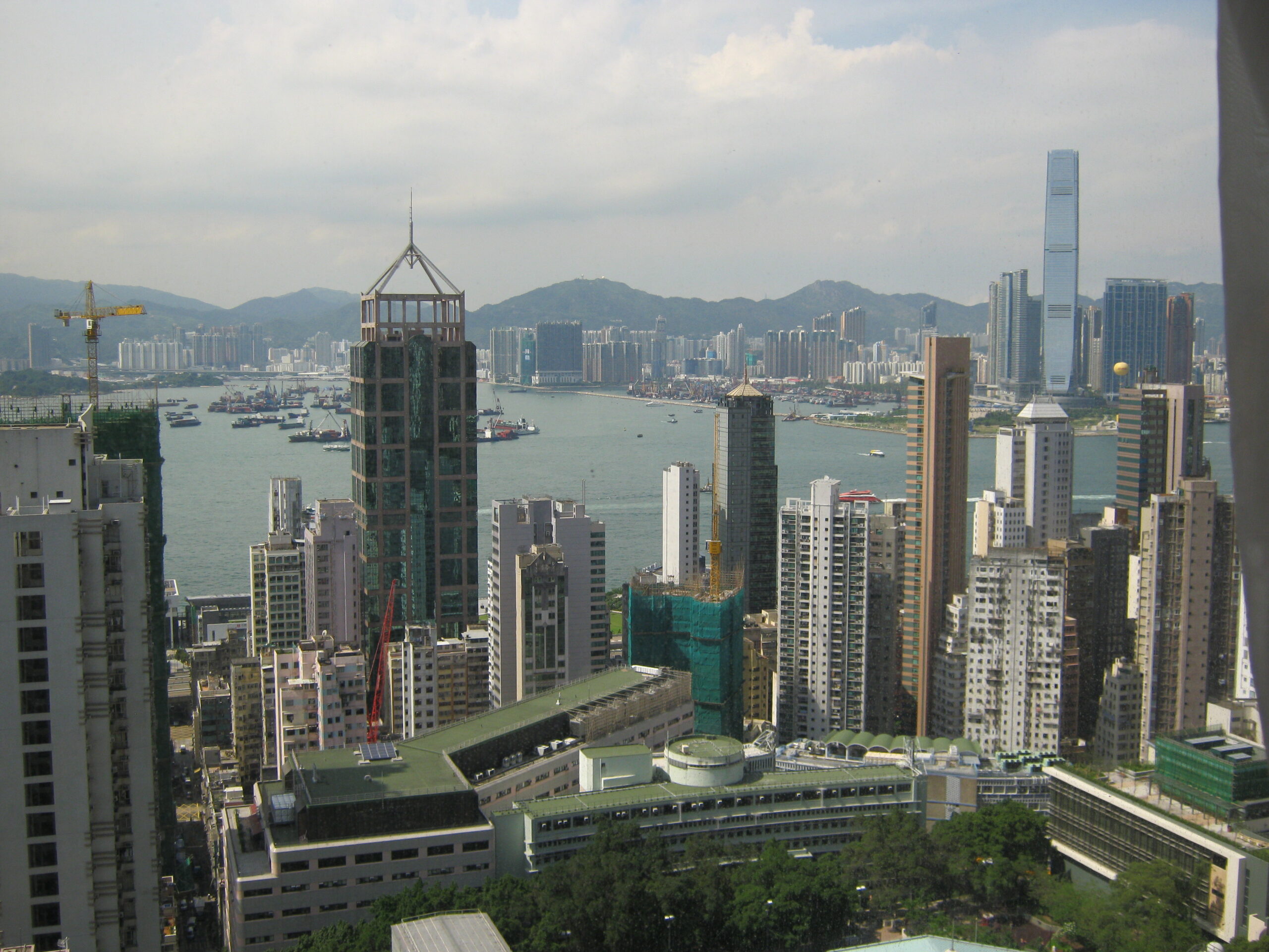 SKYLIGHT TOWER - hong kong property